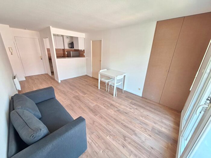 Villiers-sur-Marne, Les Stades - Appartement 2 pièces à louer