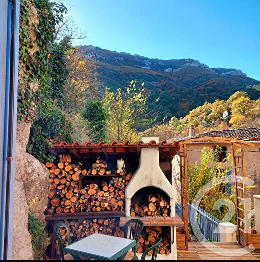 Maison à vendre - Mazaugues - 4 pièces - 3 chambres