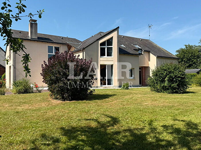 Saint-Germain-du-Corbéis : Maison 7 pièces à vendre