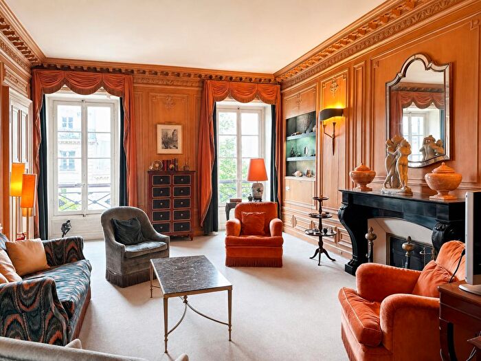 Paris 8ème, Elysée, Madeleine - Appartement 5 pièces à vendre