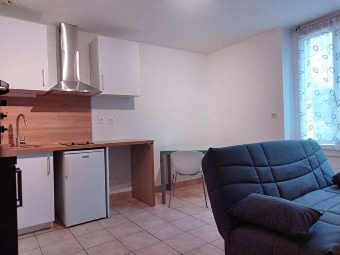 Appartement à louer - Centre, Jaunay-Marigny - 1 pièce