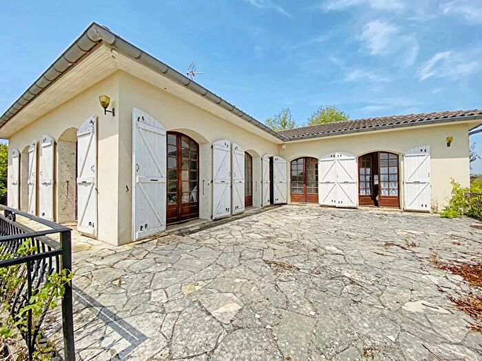 Maison à vendre - Eaunes - 6 pièces - 5 chambres