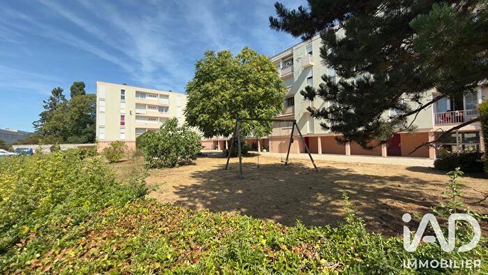 Sens, Les Chaillots : Appartement 3 pièces à vendre