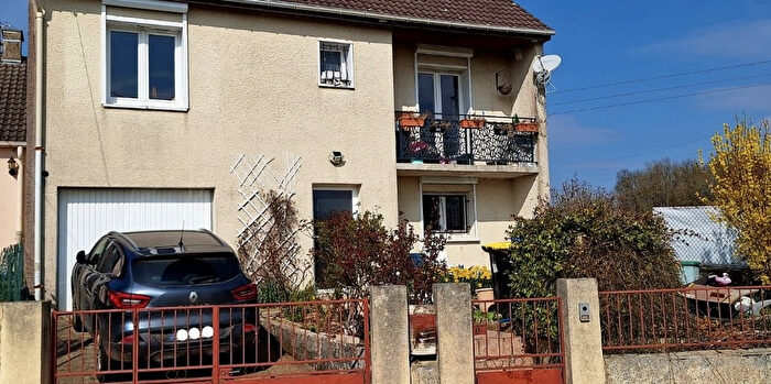 Maison à vendre - La Ferté-sous-Jouarre - 5 pièces - 4 chambres