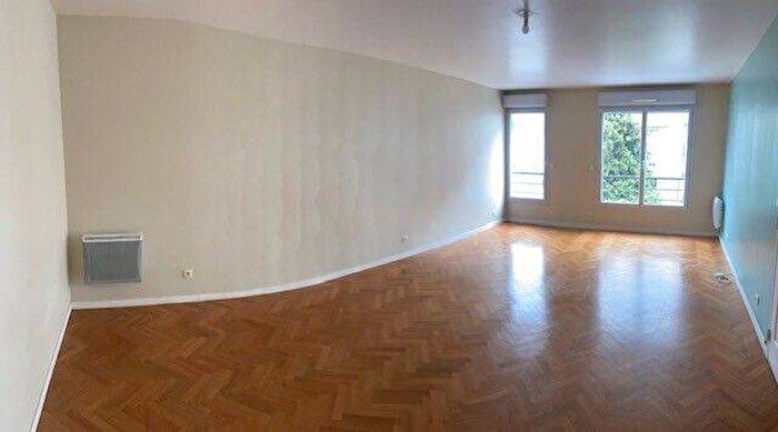 Appartement à louer - République, Suresnes - 2 pièces - 1 chambre