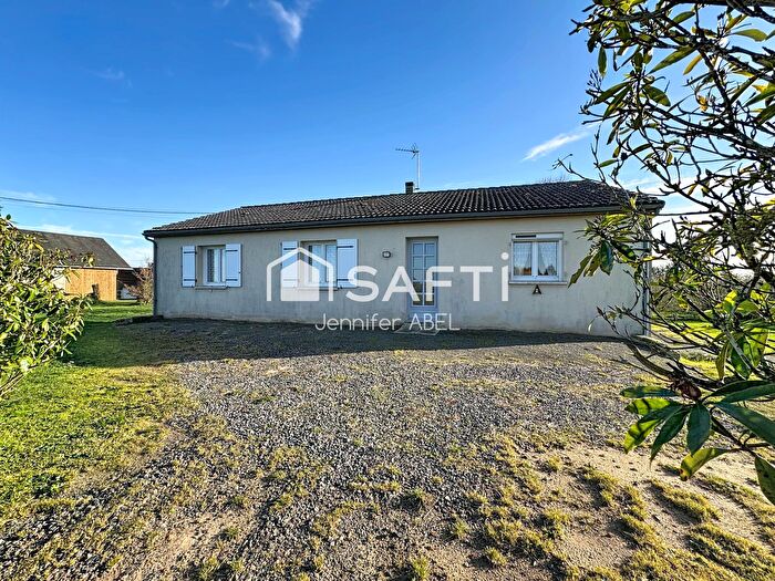 Maison à vendre - La Chapelle-Saint-Laurent - 4 pièces - 3 chambres