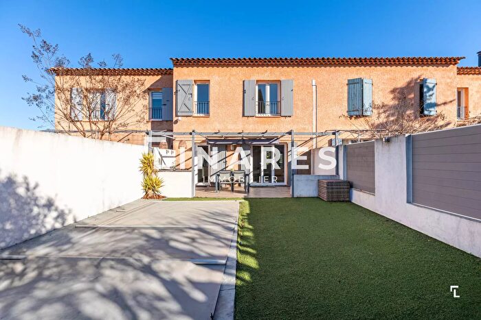 Maison à vendre - Pertuis, Centre-ville, Fours à Chaux, Claret - 4 pièces - 3 chambres