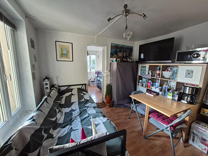 Appartement à vendre - Saint-Germain-en-Laye, Centre-ville, Quartiers forestiers - 2 pièces - 1 chambre