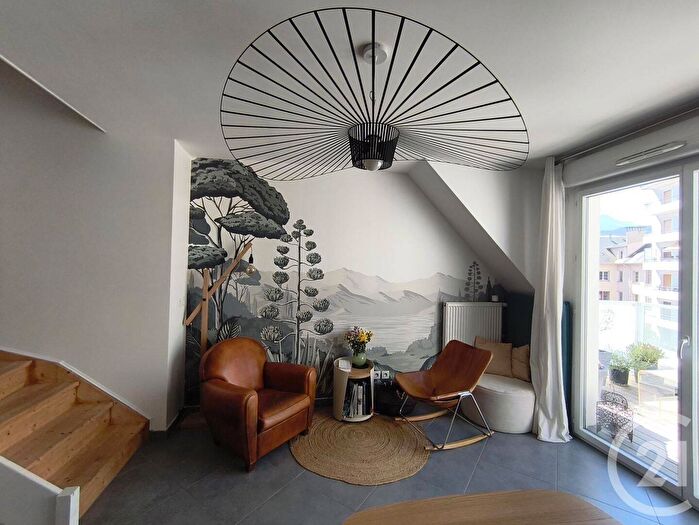 Appartement 4 pièces à Chambéry, à louer