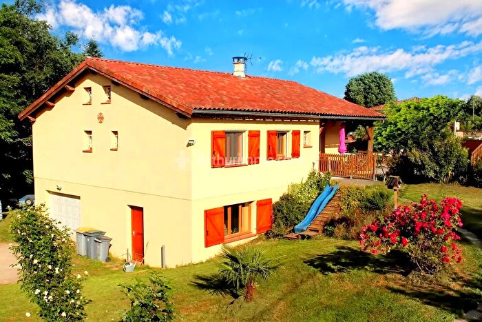 Maison 8 pièces à vendre - Beauvais-sur-Tescou