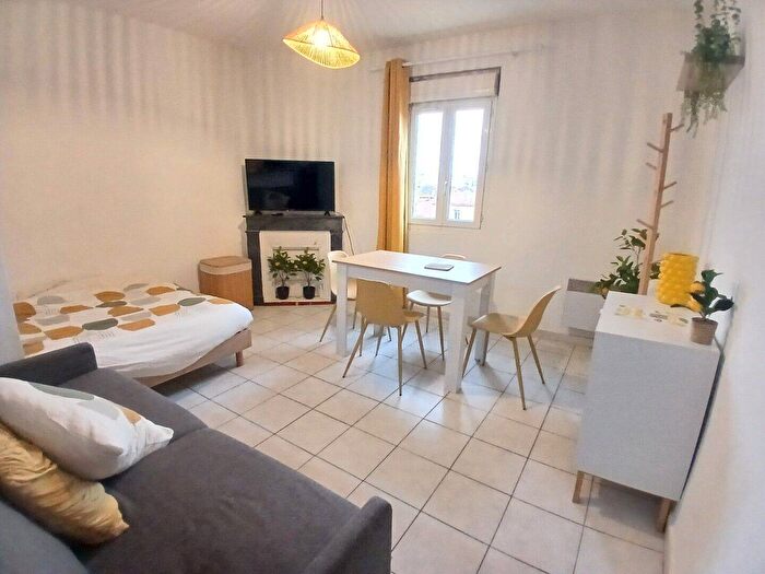 Appartement à louer - Gare, Perpignan - 1 pièce