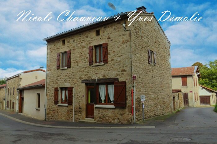 Maison à vendre - Chaméane - 6 pièces - 4 chambres