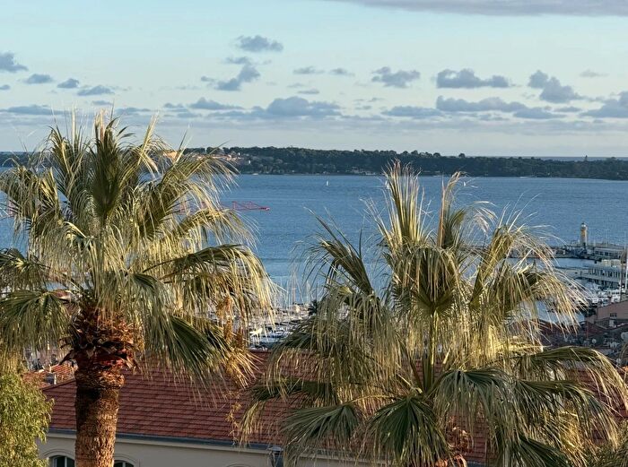 Appartement 2 pièces à vendre à Cannes, Petit Juas