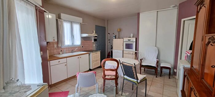 Appartement à vendre - Bergerac, Centre-ville - 2 pièces - 1 chambre