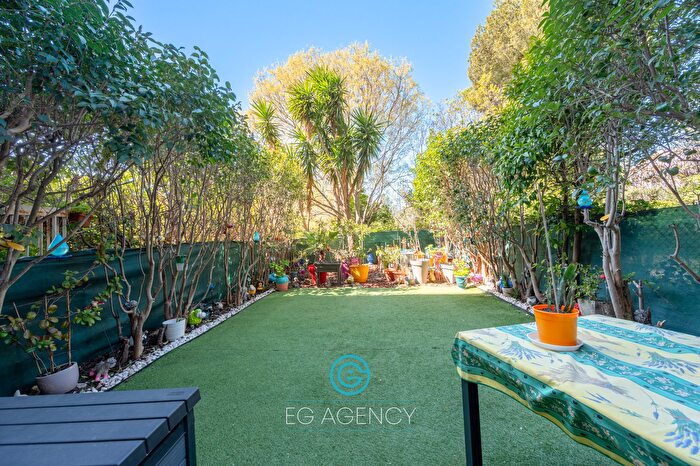 Appartement à vendre - Marseille e , La Fourragère - 2 pièces - 1 chambre