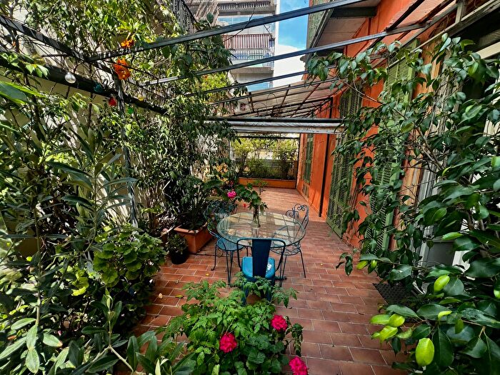 Appartement 4 pièces à Nice, Centre-ville, à vendre