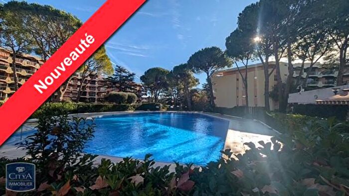 Appartement à vendre - Mandelieu-la-Napoule, Capitou - 3 pièces - 2 chambres