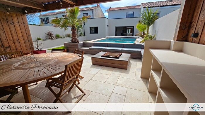 Maison à vendre - Lagord - 4 pièces - 3 chambres