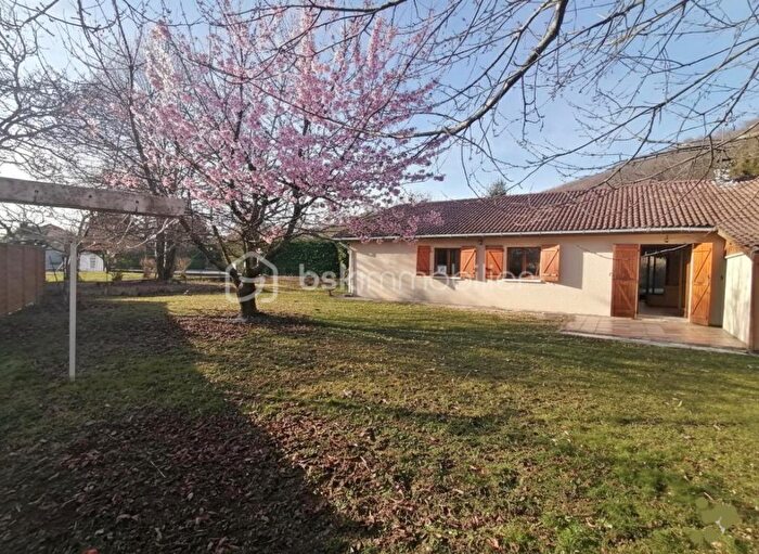 Maison à vendre - Apprieu - 5 pièces - 3 chambres