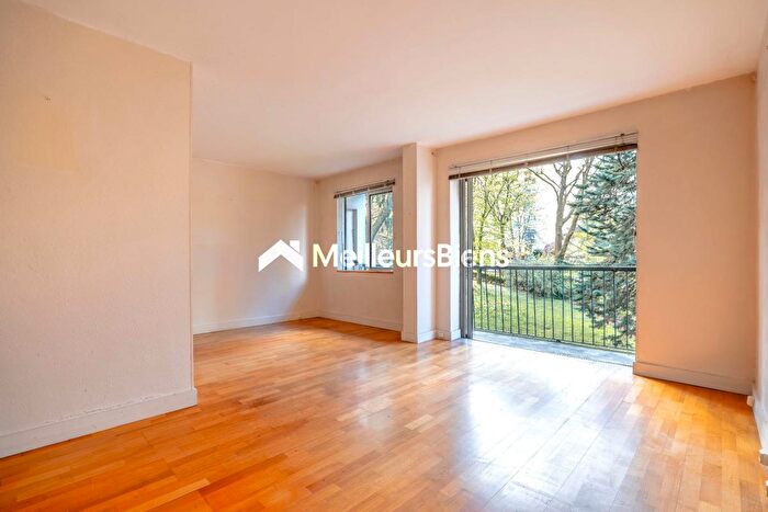 Appartement à vendre - Fresnes, Centre-ville - 4 pièces - 3 chambres