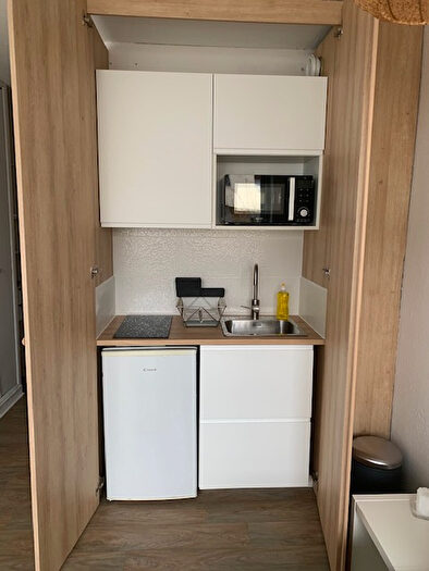Appartement à louer - Bordeaux, Victoire, Sainte-Eulalie - 1 pièce