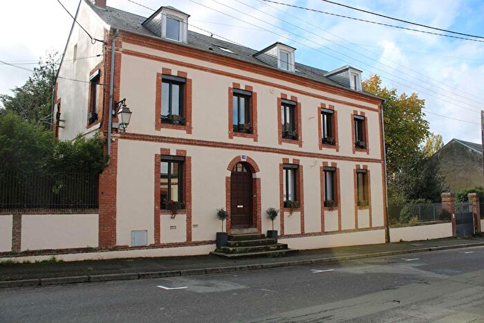 Maison à vendre - LAigle - 12 pièces - 6 chambres