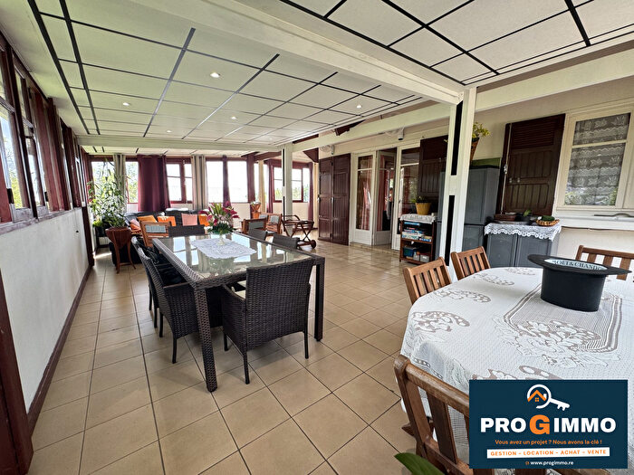 Maison à vendre - Saint-Denis, La Montagne ème - 6 pièces - 3 chambres