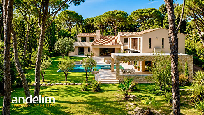 Maison 6 pièces à vendre - Saint-Raphaël, Valescure, Vaulongue