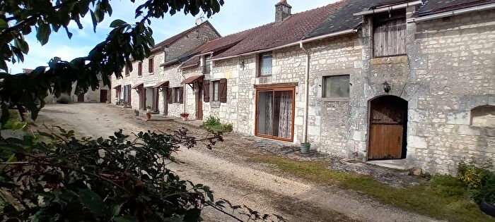 Maison 13 pièces à vendre à Brizay
