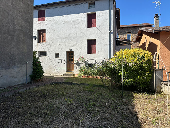 Maison 3 pièces à Bourg-de-Thizy, à vendre