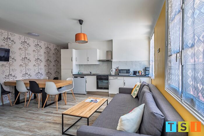 Bagnères-de-Luchon - Appartement 4 pièces à vendre