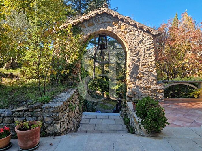 Maison à vendre - Nyons - 7 pièces - 6 chambres