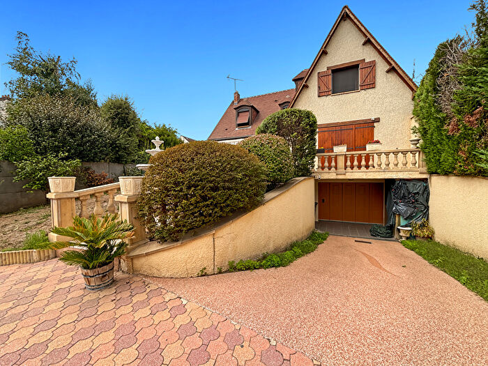 Palaiseau, Centre Nord - Maison 8 pièces à vendre