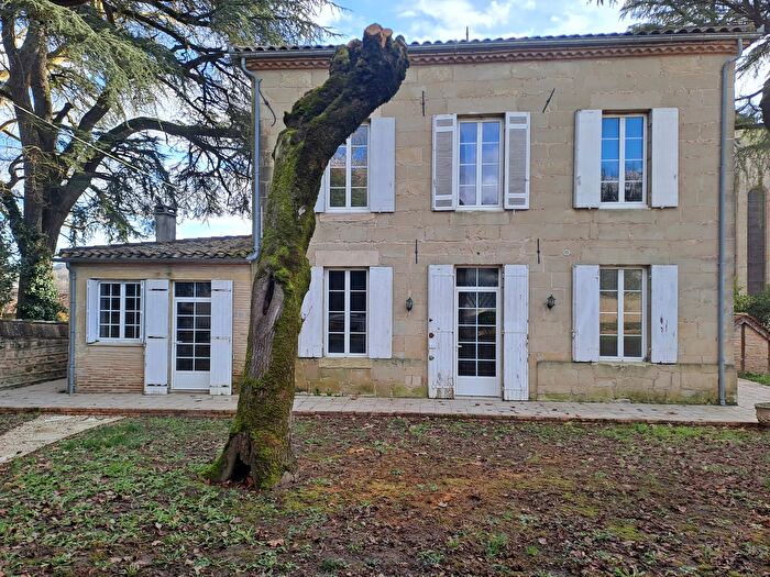 Maison à vendre - Gontaud-de-Nogaret - 12 pièces - 6 chambres