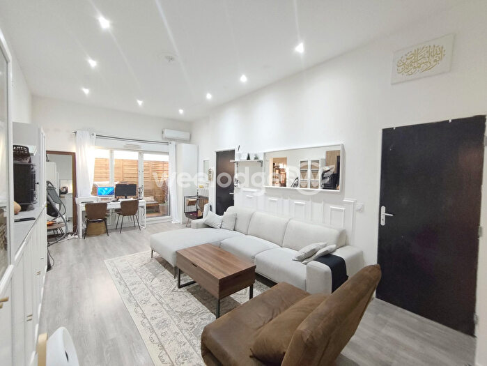 Appartement à vendre - Bagnolet - 3 pièces - 2 chambres