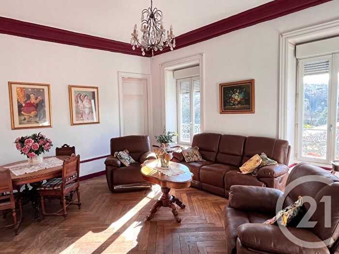 Appartement à vendre - Annonay, Centre-ville - 5 pièces - 3 chambres