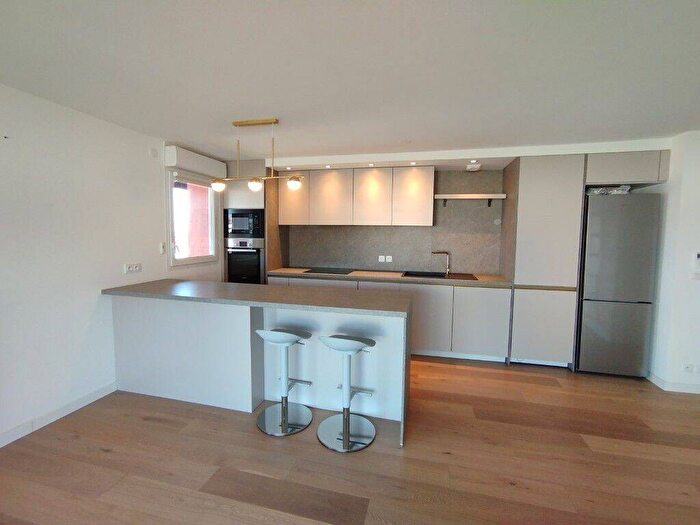 Appartement à louer - Viry - 3 pièces - 2 chambres