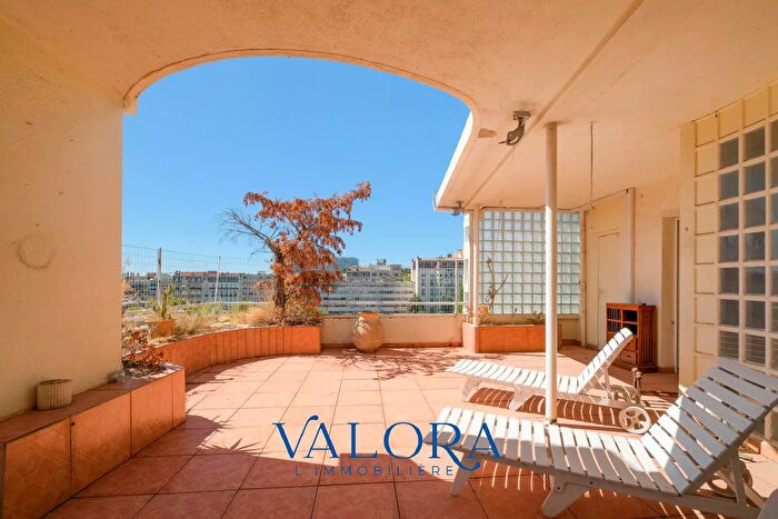 Appartement à vendre - Marseille e , Saint-Giniez - 4 pièces - 3 chambres