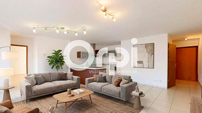 Appartement à louer - Audun-le-Tiche - 3 pièces - 2 chambres