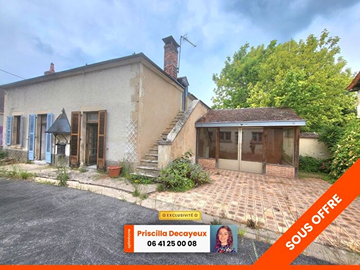 Maison à vendre - La Guerche-sur-lAubois - 6 pièces - 2 chambres