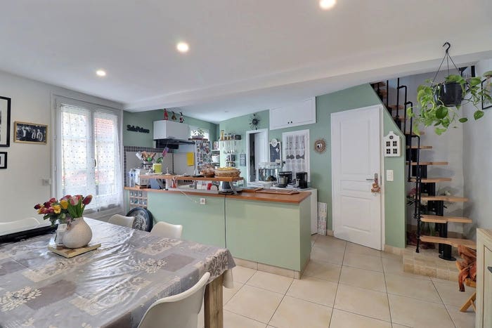 Thiverny : Maison 5 pièces à vendre
