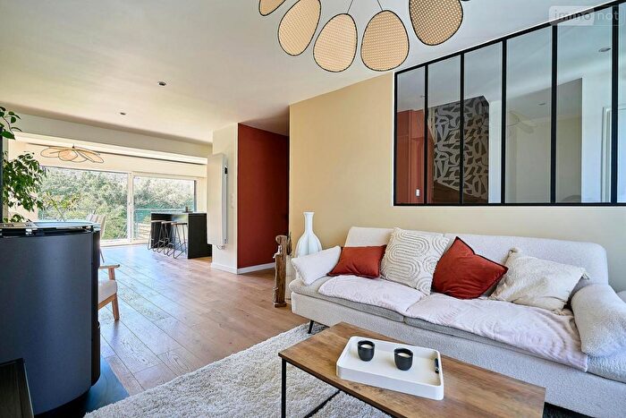 Maison 7 pièces à Saint-André-lez-Lille, à vendre