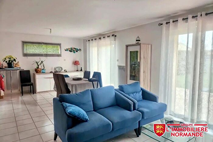 Maison à vendre - Acquigny - 4 pièces - 3 chambres