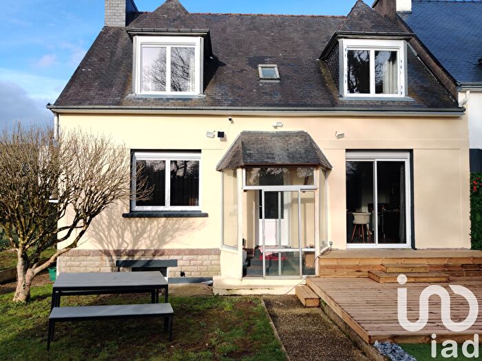 Maison à vendre - Scaër - 6 pièces - 5 chambres