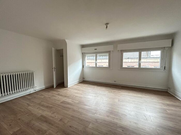 Appartement à louer - Valenciennes - 3 pièces - 2 chambres