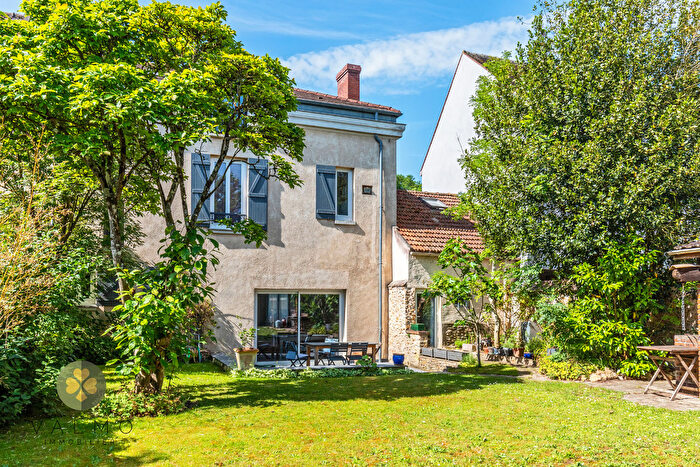Thoiry - Maison 6 pièces à vendre