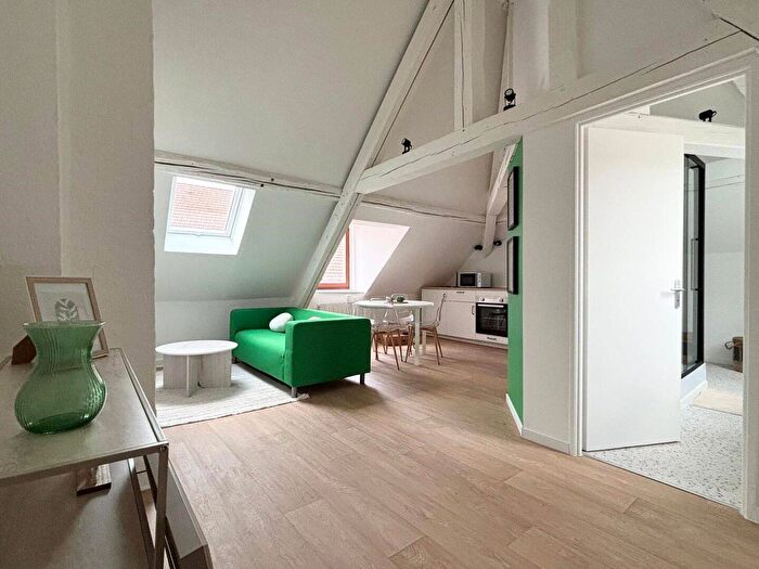 Appartement à louer - Les îles, Metz - 2 pièces - 1 chambre