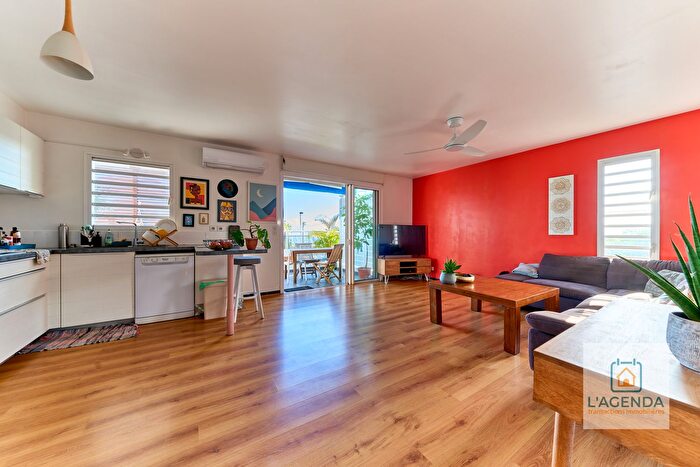 Saint-Pierre - Appartement 3 pièces à vendre