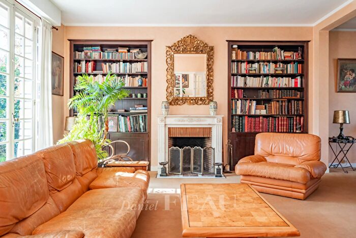 Maison à vendre - La Celle-Saint-Cloud, La Feuillaume - 12 pièces - 7 chambres