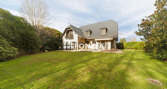 Maison à vendre - Oloron-Sainte-Marie - 6 pièces